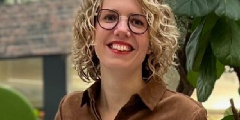 Expert Kiona Dolmans, verzuimcoach